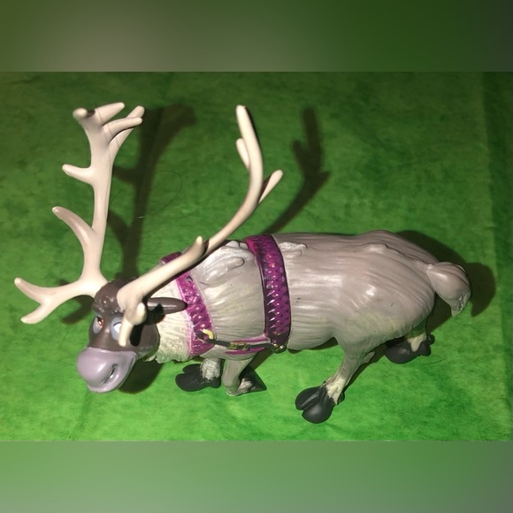 Disney | Toys | Disneys Frozen Movie Sven The Reindeer Figure | Poshmark